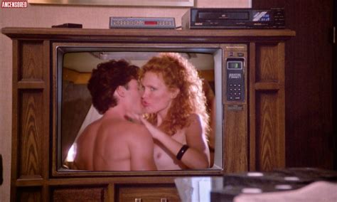 Victoria Prouty Nude Pics Page 1