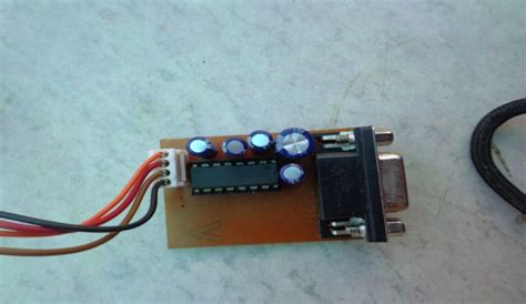 Low Cost Data Acquisition And Control System Based On Single Chip