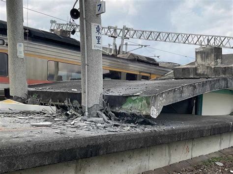 Terremoto Sacude Taiwán Desde El Balcon