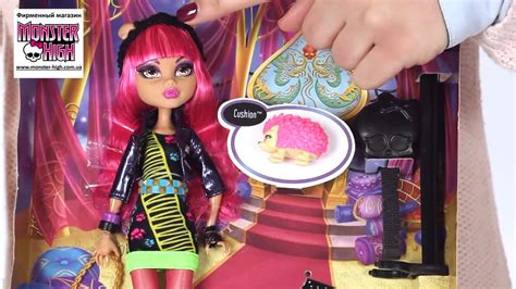 Обзор куклы Монстер Хай Хоулин Вульф Monster High Howlin Wolf серия 13 Желаний Youtube
