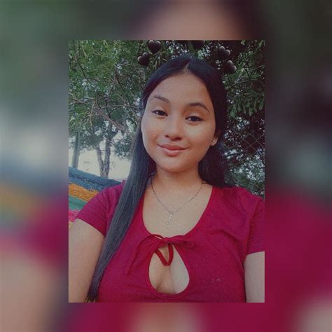 Saray 🥰 Facebook
