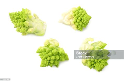 흰색 배경에 고립 된 로마네스코 브로콜리 로마 콜리플라워 맨 위 보기 0명에 대한 스톡 사진 및 기타 이미지 0명 Capital Region 개화 Istock
