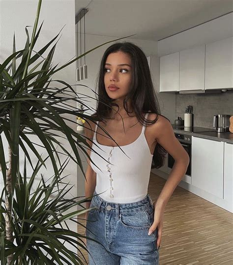 Retro Outfits Chic Outfits Summer Outfits Coachella Outfit 90s