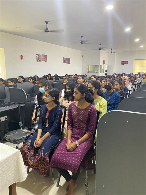Androidmobile App Providence Womens College Calicut