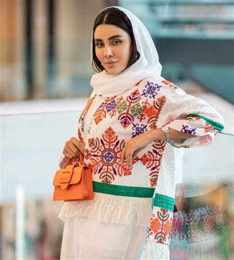 تیپ بهاری دخترانه 1403 مدل لباس های جدید سال 2024