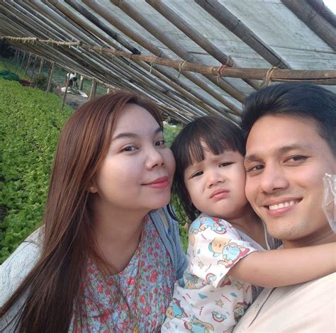 Uedc Myanmar တံခါး၊ကြွေပြားနှင့် အိမ်ဆောက်ပစ္စည်း အမျိုးမျိုး ဖြန့်ချီရေး Uedc Myanmar တံခ