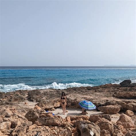 Fatma Sfar 🌊☀️⛱️🕶️ Instagram