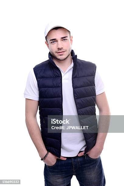 젊은 목표도달 잘생긴 남자 고립 흰색 배경 기업 재무와 산업에 대한 스톡 사진 및 기타 이미지 기업 재무와 산업 나름 남성 Istock