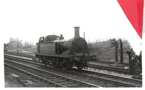 Southern Railway Ex Seandcr R1 Class 0 6 0t No153 Vintage Image