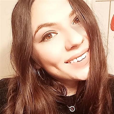 Eliza Elena Olteanu Elena Eliza • Threads Say More