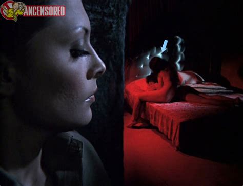 Naked Sofia Moran In Women In Cages