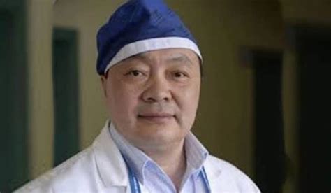 Newspress Mn П Батчулуун эмчийн бие муудаж түргэнээр 3 дугаар эмнэлэгт хүргэгджээ Энэ тухай