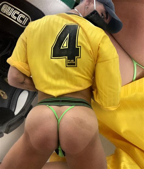 Model Of The Day Valentin Amour Daily Squirt