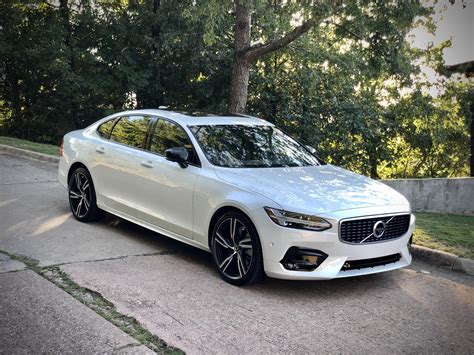 Volvo S90 R Design Ausstattung Wmpvd