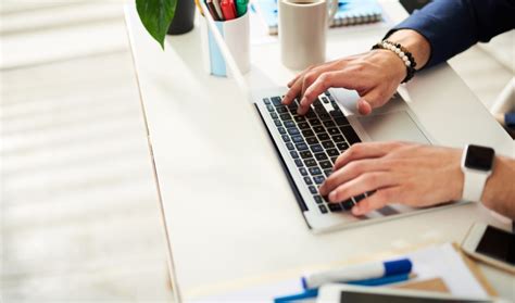 Top 5 Tools To Rewrite And Add Value To Old Social Media Posts Using Ai