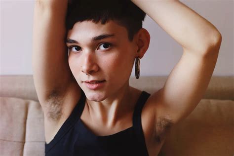 “soy Andrógina” La Historia De Una Joven Que Dejó De Depilarse De