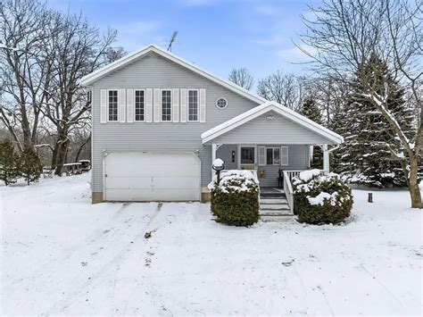 N7294 Manske Rd Lake Mills Wi 53551 ®