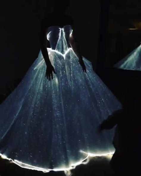 Zac Posen X Claire Danes Tumbex