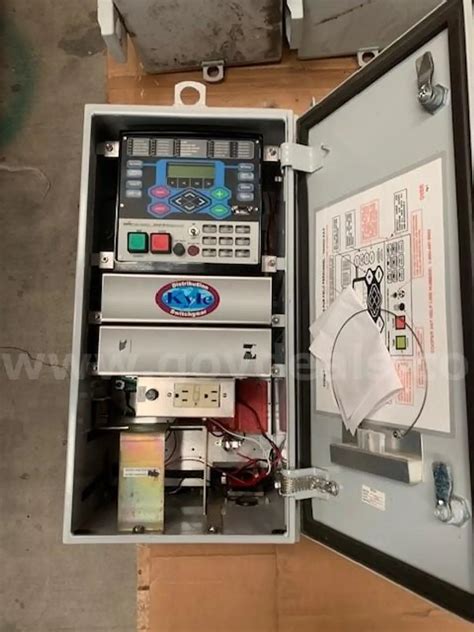 Cooper Form 6 Recloser Control 4 Pole Mounted Allsurplus