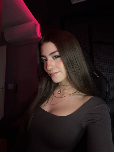 Sofia Espanha Delicinha Fofa E Muito Lindanovas Video E Fotos