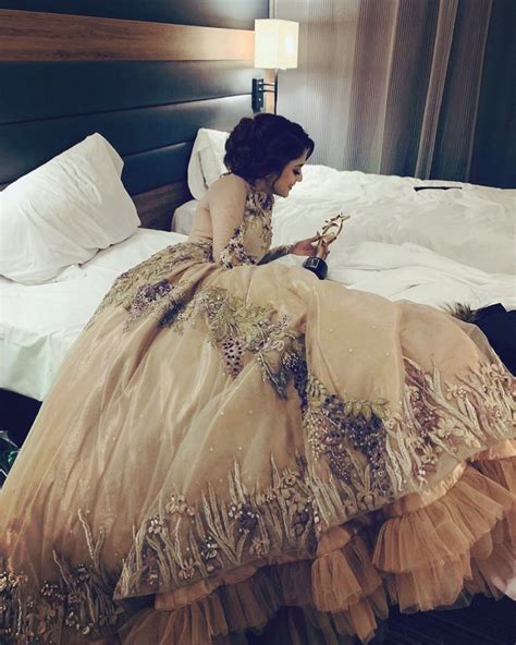 Beautiful Singer Aima Baig Looks Gorgeous In This Dress Reviewit Pk