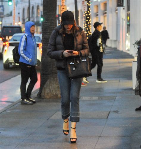 Sofia Vergara At A Tanning Salon In Beverly Hills 12152016 Hawtcelebs