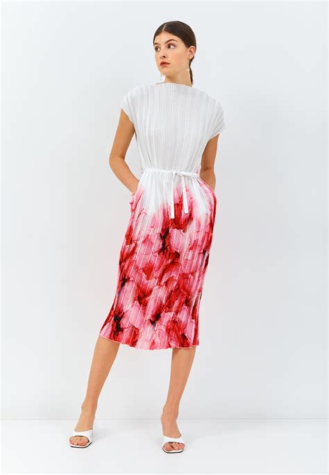 Peonies Pleated Midi Dress Ansein