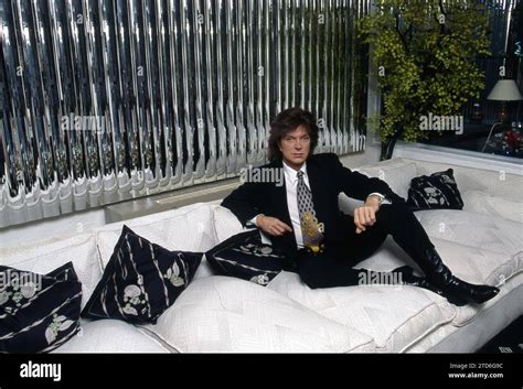 10311997 An Image Of Camilo Sextus In His House Credit Album