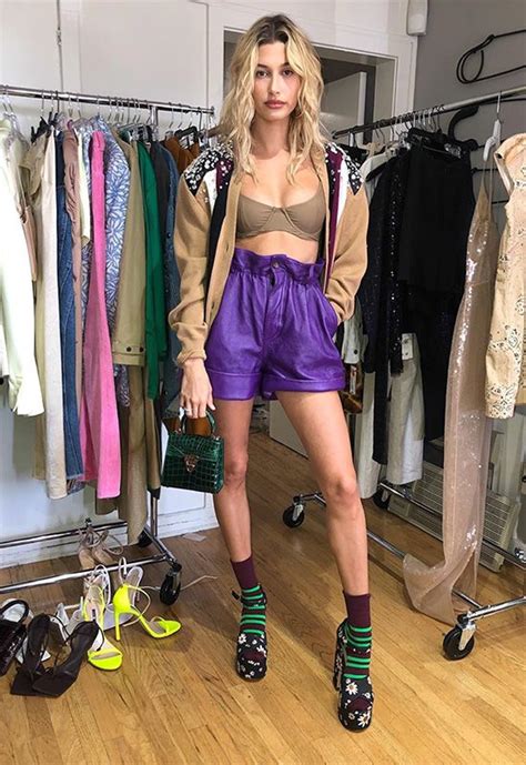 Hailey Baldwin Su Estilista Comparte Tres Looks De La Modelo Nunca Vistos