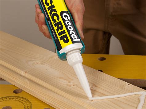 Panel Adhesive Solvent Free