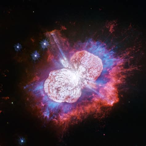 Hubble Captures Stunning Fireworks Of Exploding Star Space