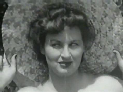Free Retro Nude Porn Videos Xhamster