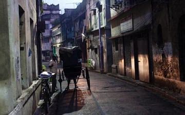Discover How Iconic Kolkata Streets Earned Their Names Homegrown