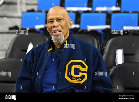 Los Angeles Ca February 04 Former Ucla Player Kareem Abdul Jabbar