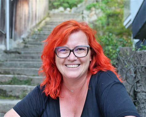 Conoce A Clara Grima Idescubre