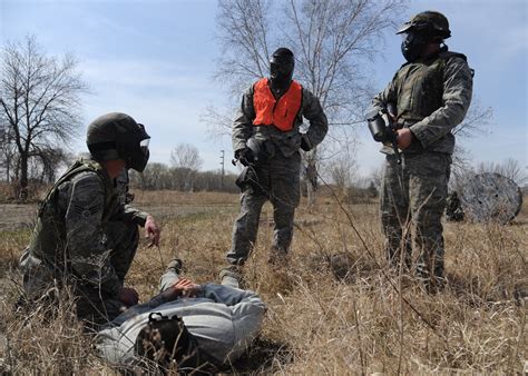 Security Forces Augmentee Hands On Training Makes For Realism Grand Forks Air Force Base Display