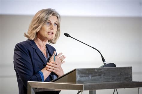 Marguerite Bérard Première Française à La Tête Dune Grande Banque