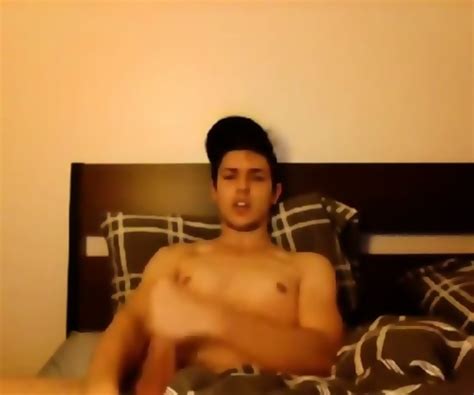 Twinks Amateur Striptease And Webcam Jerk Off Session Eporner