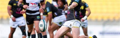 Wellington Fullback Tjay Clarke Signs With The Hurricanes Ultimate