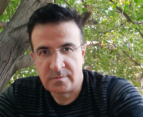 Адвокат Тодор Кръстев Скоро на Георги Николаев ще му се иска да не се