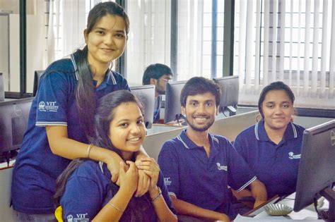 Vinit Shahdeo Sharing His It Career Journey Technovans