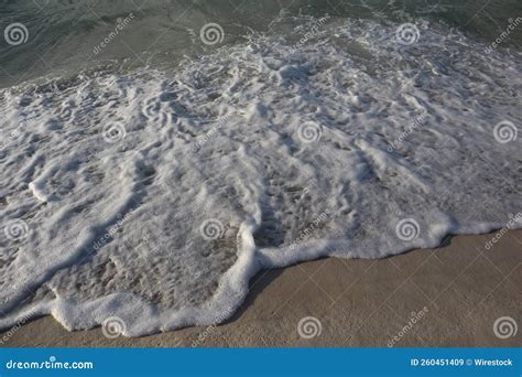 Beautiful Shot Of A Atlantic Ocean Waves Crashing Up On The Beach Stock Image Image Of Coast