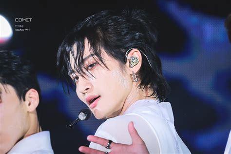 [잡담] 땀에 젖은 미남 너무 아름답고 섹시함 인스티즈 Instiz 연예 카테고리