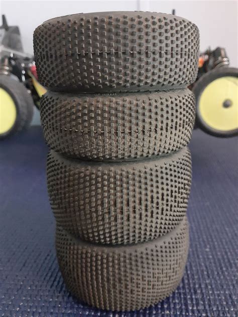 Proline Holeshot Tires R C Tech Forums