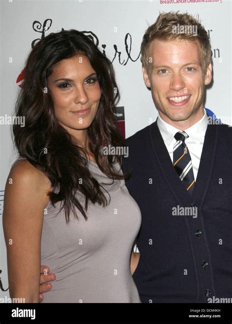 Daniela Ruah And Barrett Foa Les Girls Enticing 11th Annual Cabaret