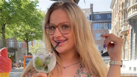Imke Van Ex On The Beach Terug Naar Natuurlijke Zelf Bye Opgespoten