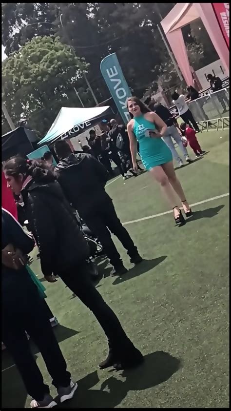 Anfitriona Culona Perra