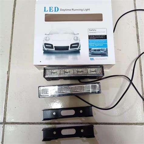 Lampu Drl Lampu Led Drl Volt Model Yaris Nyala Lampu Putih Mobil Universal Lazada Indonesia