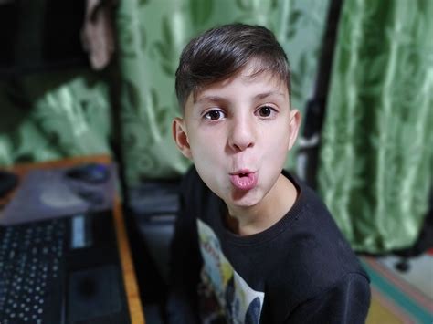 Галерея фоток забавных и красивых пацанов