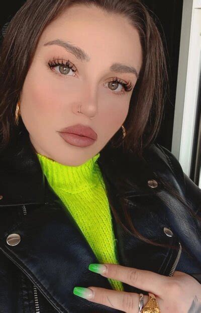 Playwithss Stripchat Webcam Model Profile And Free Live Sex Show